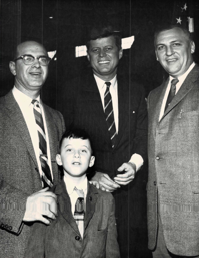 About – Bob Morris